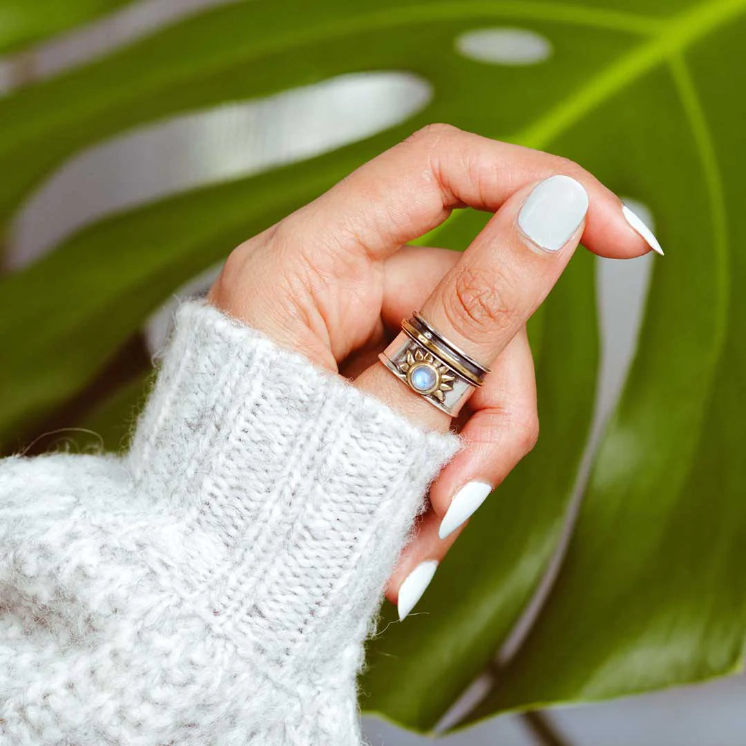 5 Mind-Blowing Facts About Moonstone – Boho Magic Jewelry