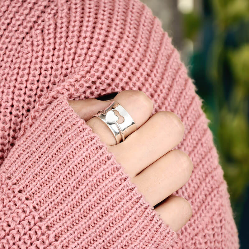 What is a Fidget Ring and How Does it Work? – Boho Magic Jewelry